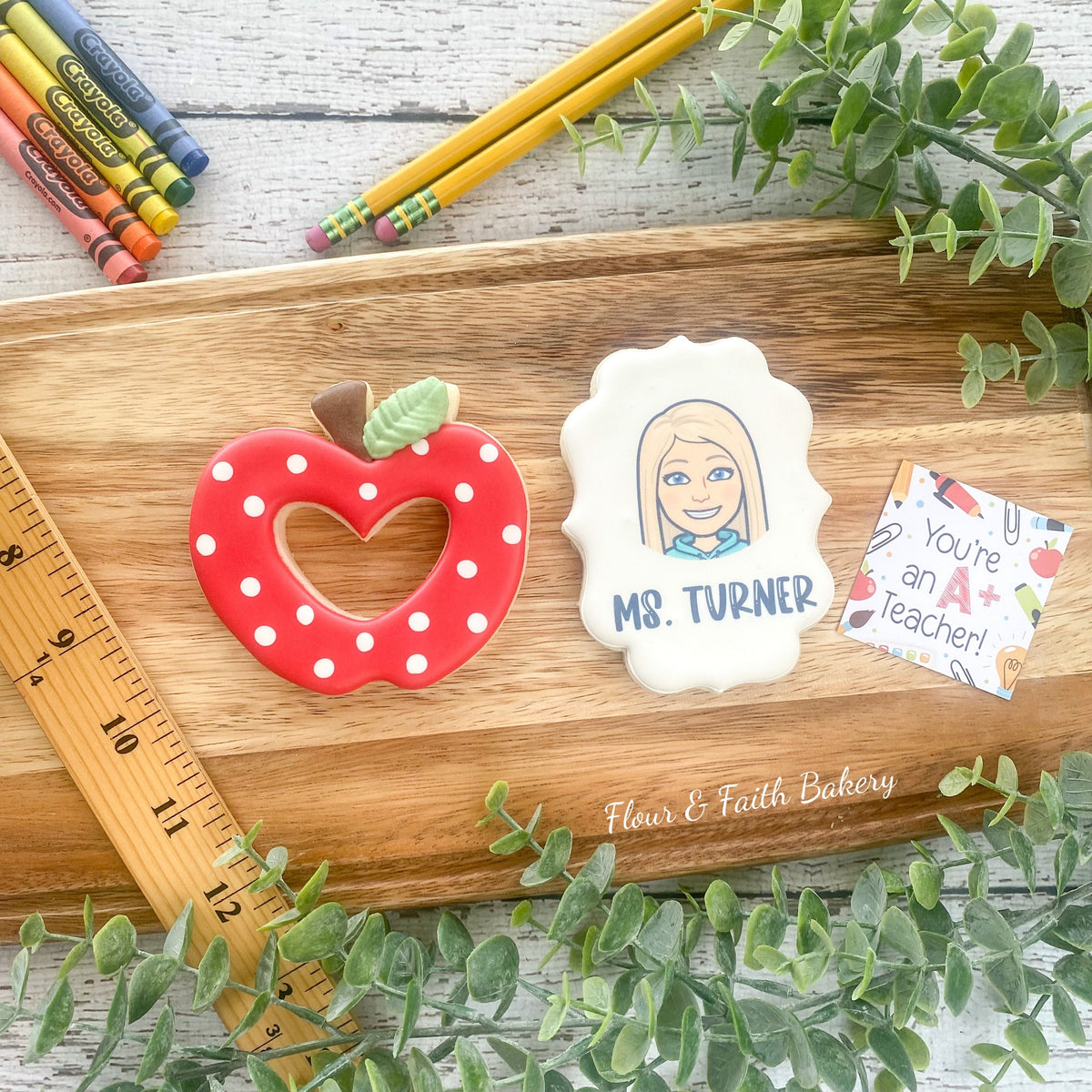 Bitmoji & Apple Set (customized) – Flour & Faith Bakery